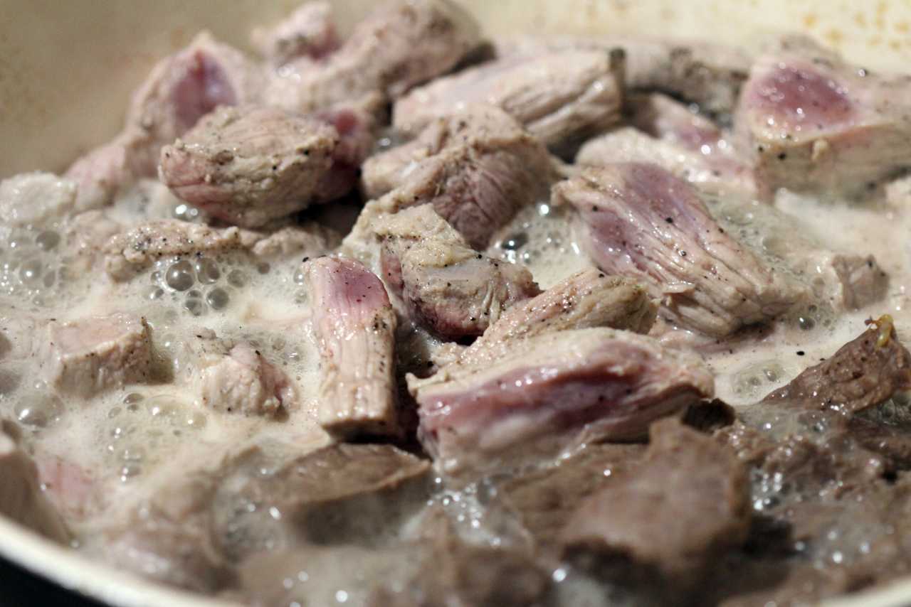 Panduan Menyimpan Daging Rebus Agar Tetap Segar dan Enak