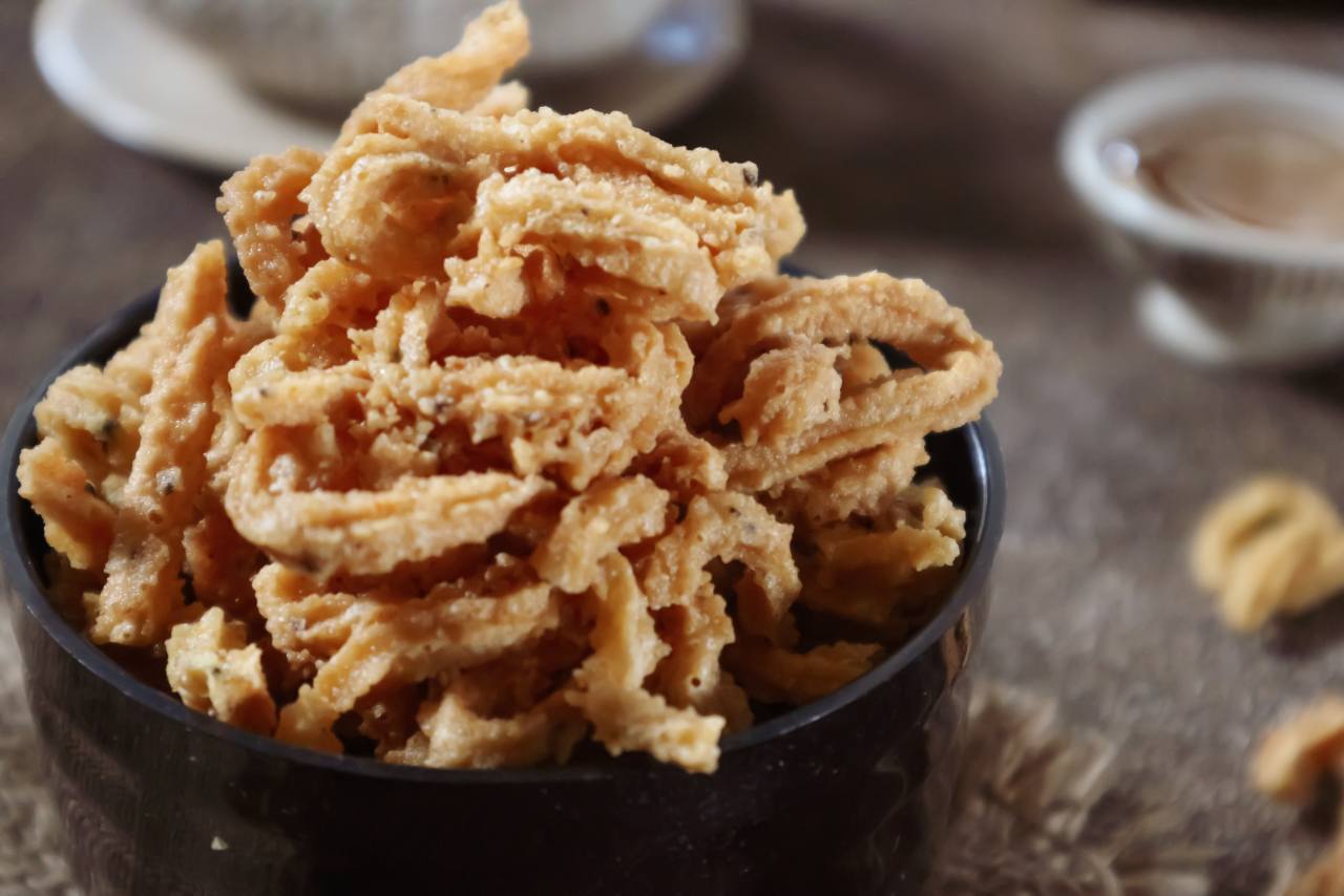 Kue Akar Kelapa, Alternatif Camilan Lezat di Hari Raya Lebaran ...