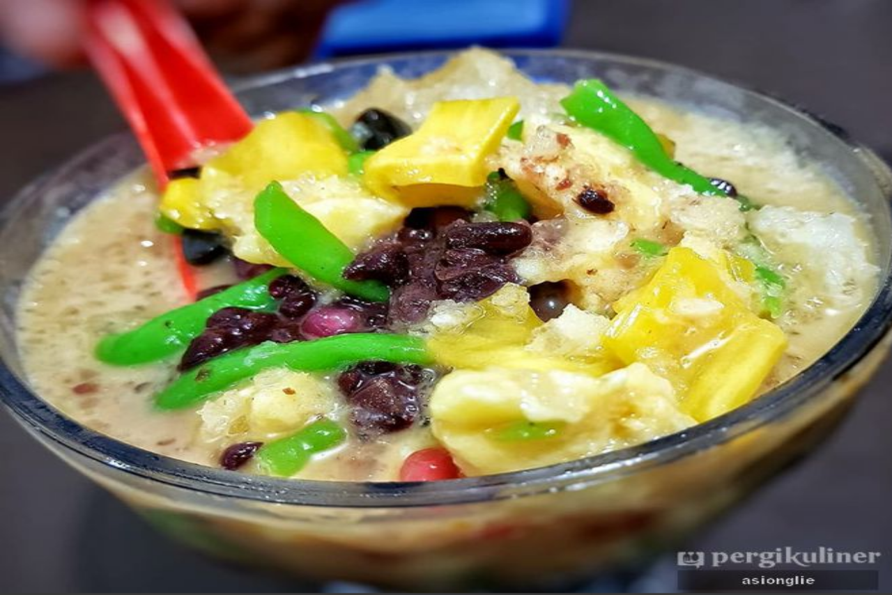 10 Resep Es Teler yang Enak dan Mudah Buat di Rumah